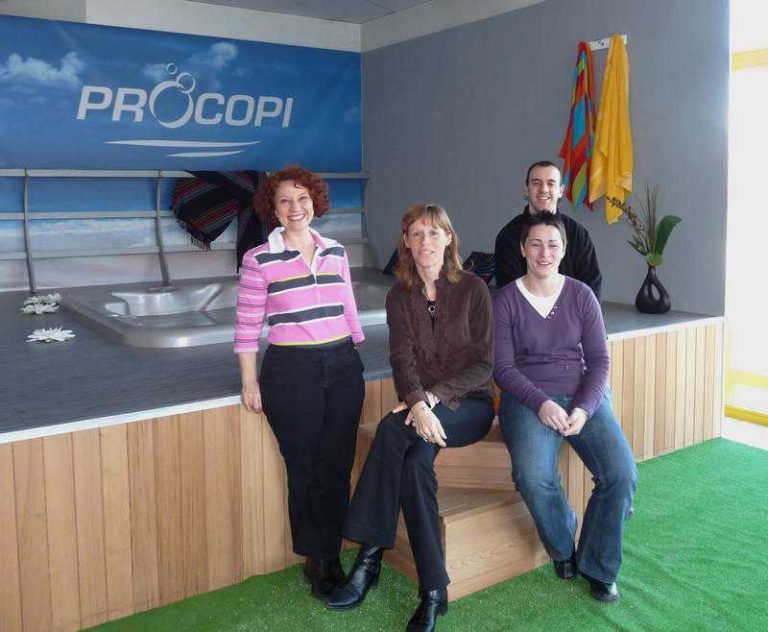 Procopi - Thương hiệu sản xuất thiết bị bể bơi phủ sóng toàn cầu